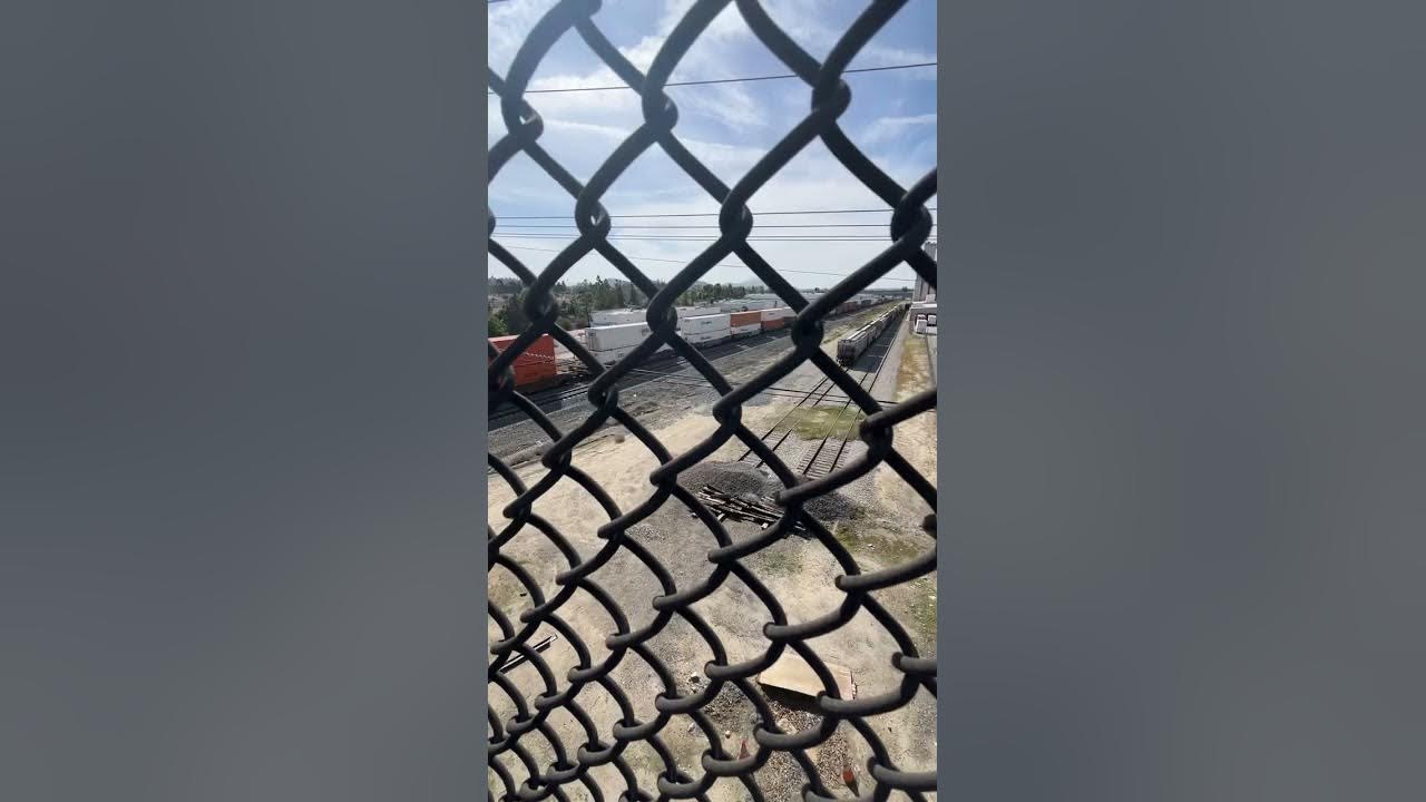 3/16/2025: UP 5420 pulls an EB Double Stack Train in East Colton Heights, CA - YouTube