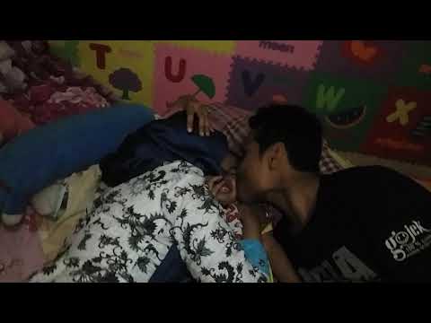 Baby iyus / cium adek