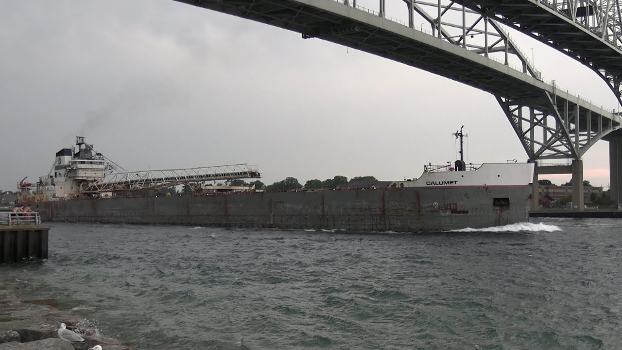 Calumet 192m Ship In St Clair River Headed North To Lake Huron - YouTube