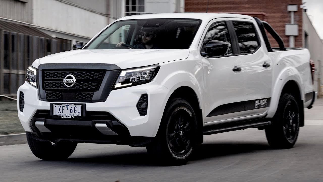 2025 Nissan Navara ST Dual Cab Auto 4x4 Black Edition + HSP Accessories ...