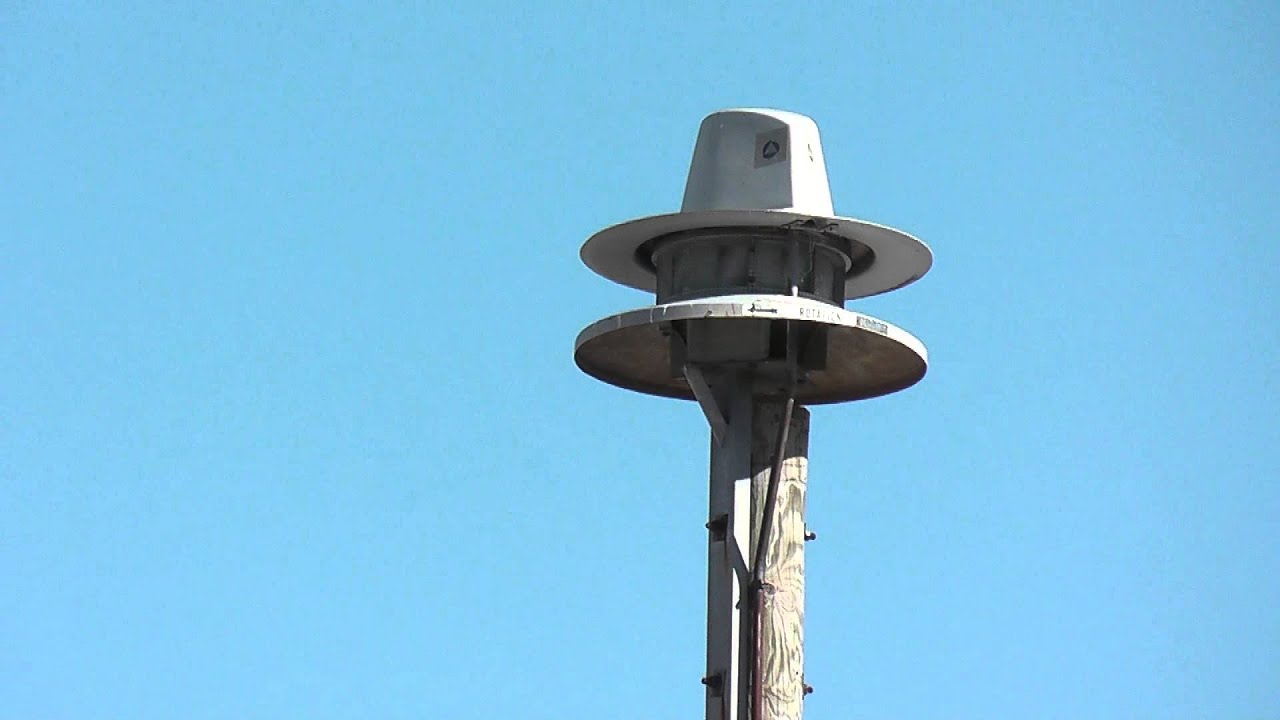 Kendallville, IN ACA Banshee Weekly Siren Test - 10/12/13 - YouTube