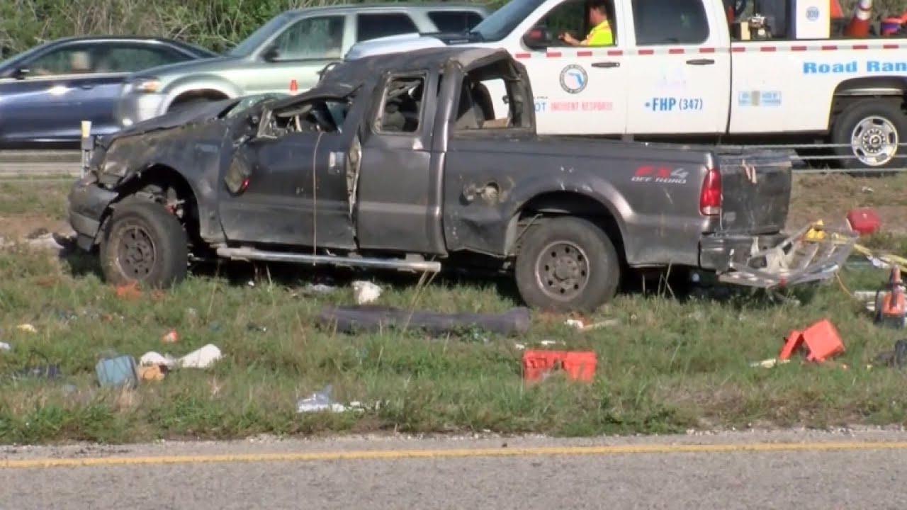 Pickup truck rollover crash injures 16 people - YouTube