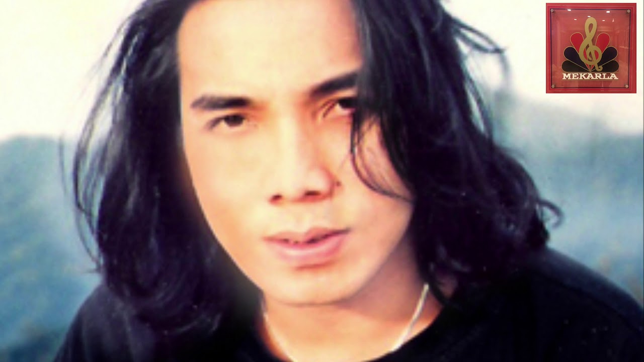 REMBULAN KESIANGAN - RAZZI RAHMAN BY SAARI AMRI - YouTube Music