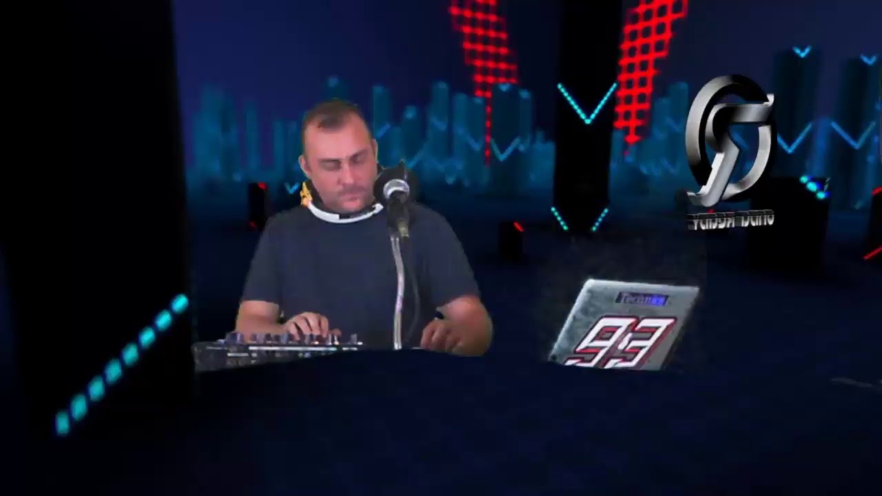 Emisión en directo de ORMur - YouTube