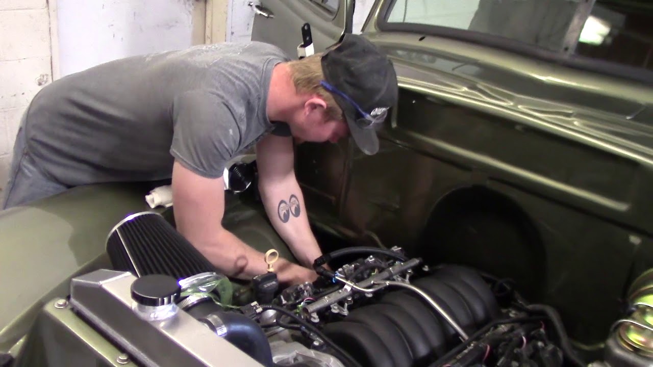 Learn How at Kustom Built Cars 5 Month Workshop - YouTube