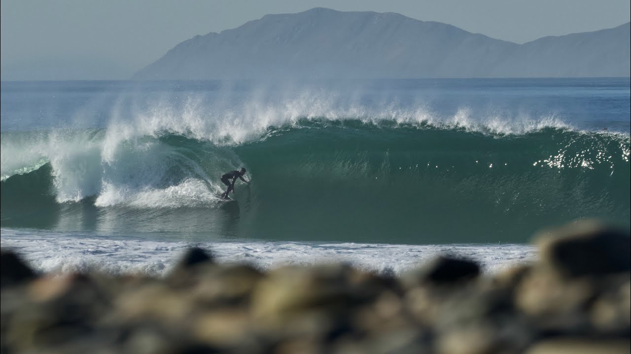 RARE SAN DIEGO BEACH BREAK BARRELS - YouTube