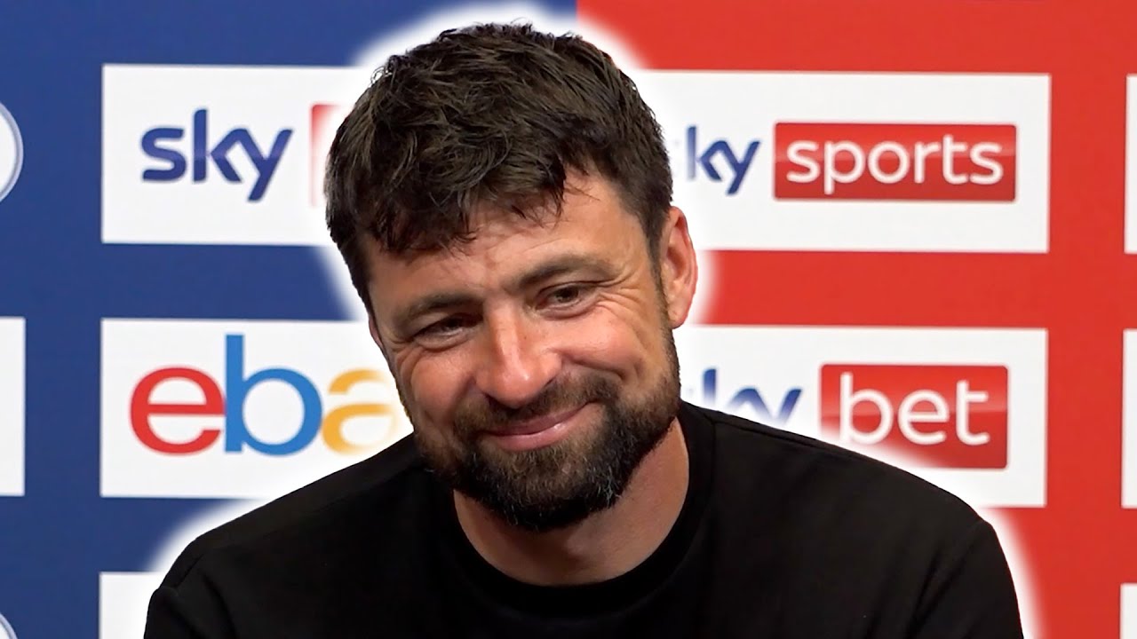 'Group of players and young men HAVE BEEN INCREDIBLE!' 😮 Russell Martin ...