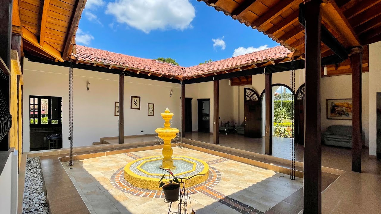 Majestuosa casa campestre colonial en Cerritos Condominio Campestre. Pereira - Colombia. - YouTube