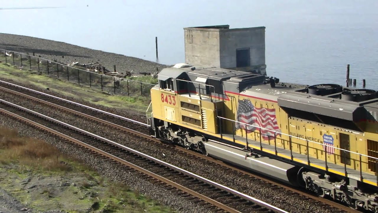 Freight train starting up by Chambers Creek overpass. - YouTube
