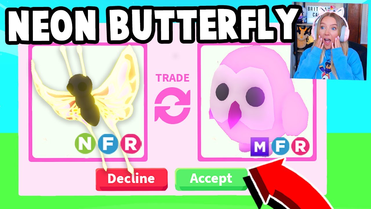 Trading NEON 2022 Uplift Butterfly in Adopt Me! - YouTube