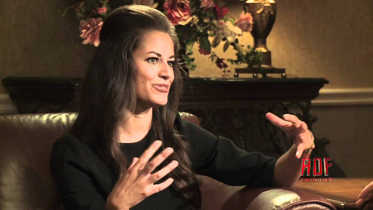 Amber Coffman with Kim Coates on EP 112 of The AOF Channel - YouTube