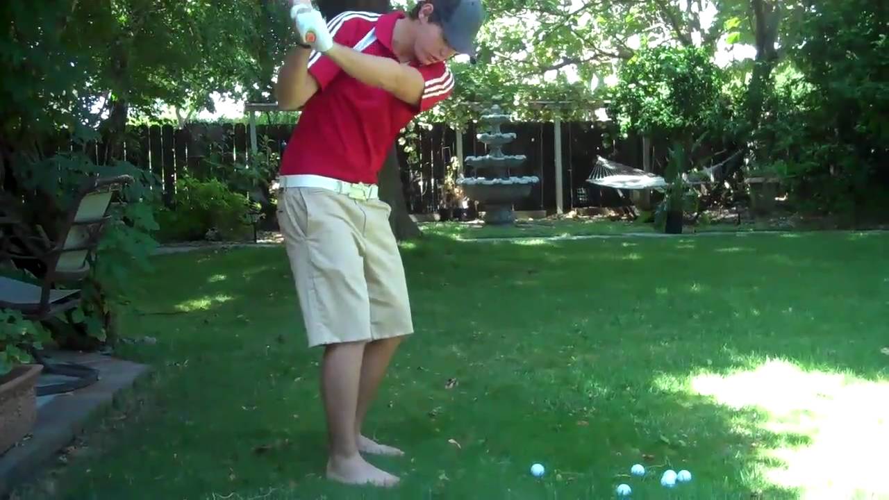 How to hit a flop shot - YouTube