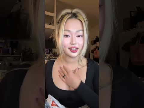 Carrienoona 🍒❤️‍🔥TikTok🔴 - Highlights  #model #curvy #tiktok #live #igmodel #reels