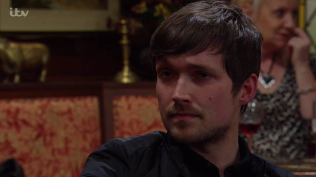 Cain Warns Robbie To Protect Debbie - Emmerdale - YouTube