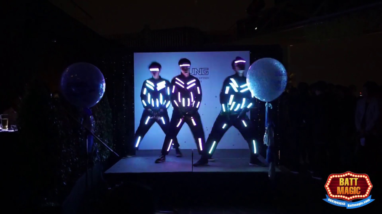 Led Dance & Hologram Human การแสดงเปิดงาน ติดต่อ 0891045643 BattMagic ...