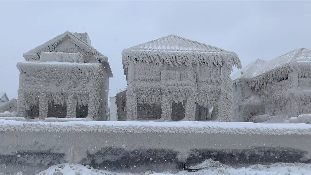 Shocking footage of thick ice covering homes as winter storm hits U.S ...