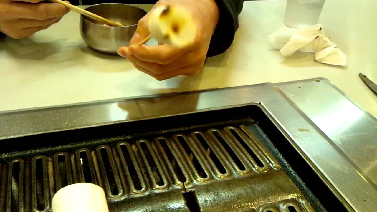 BBQ Marshmallow - YouTube