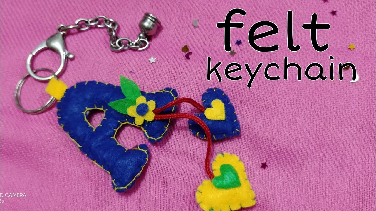 DIY felt keychain || felt keychain || felt keyring || DIY keychain ...