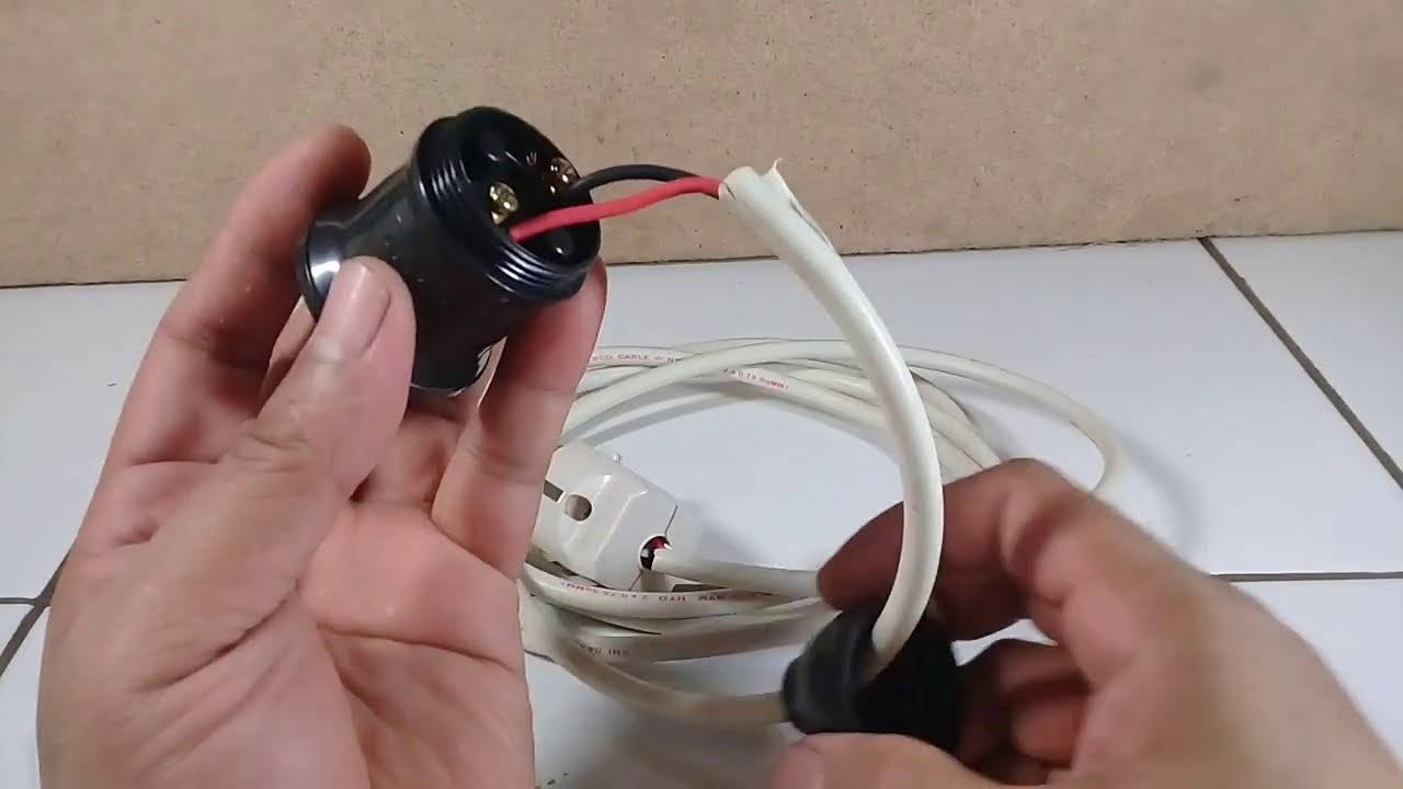 Cara menyambung steker listrik ke fitting lampu. - YouTube