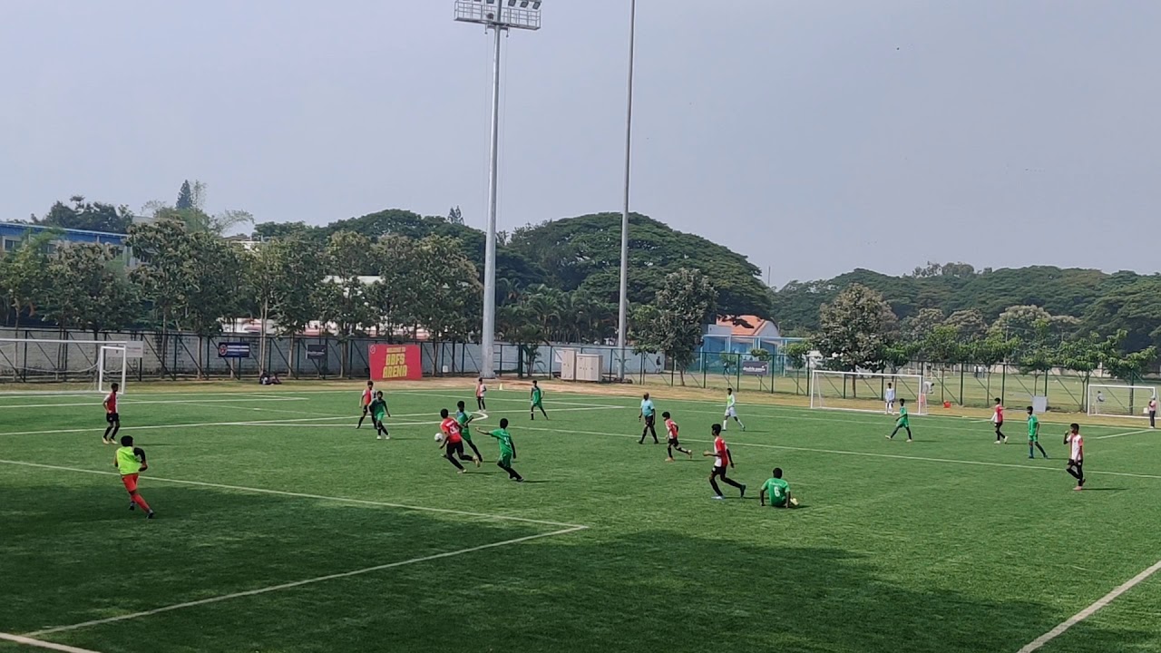 DPDL U14 - FCBU vs Parikrama - YouTube