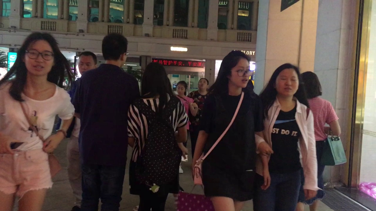 厦门中山路夜景|CHINA CITY (XIAMEN) NIGHTLIFE - YouTube
