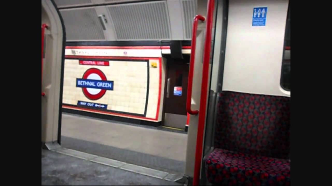 London Underground Central Line 1992 Stock: Mile End - Liverpool Street ...