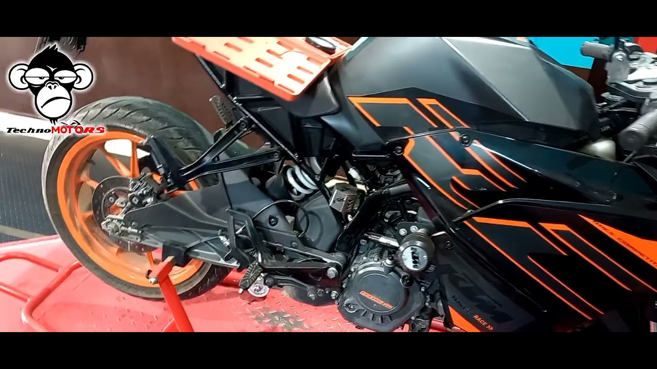 KTM RC200 - YouTube