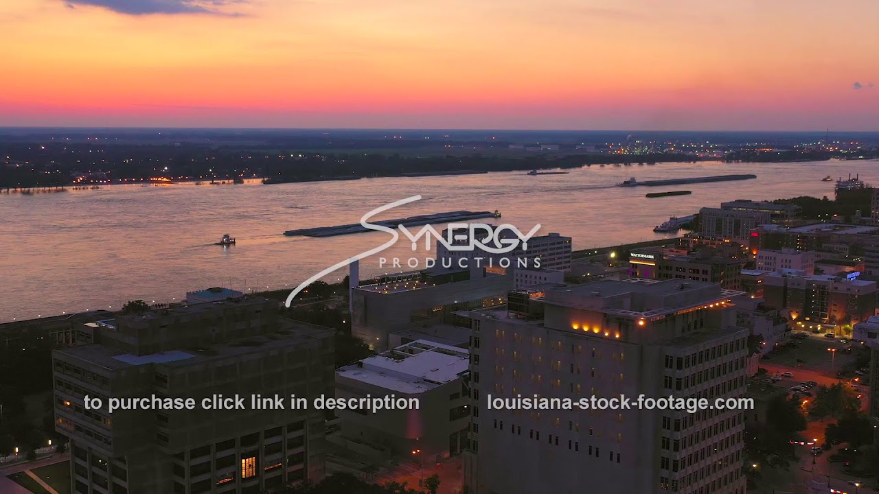 1540 Mississippi River barges and downtown Baton Rouge at dusk - YouTube