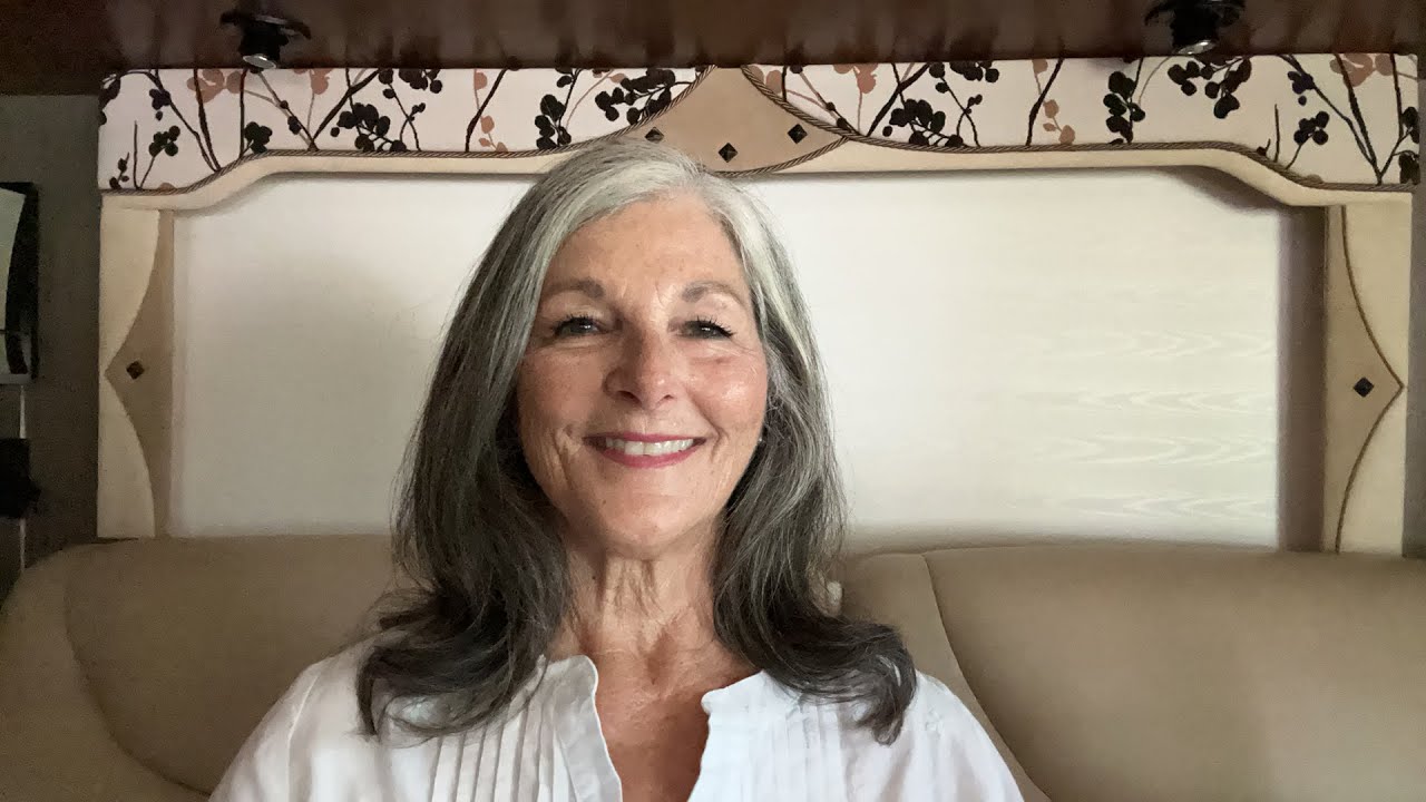 Flylady Kat Live Chat Monday 04/17/23 Questions & Answers - Declutter ...