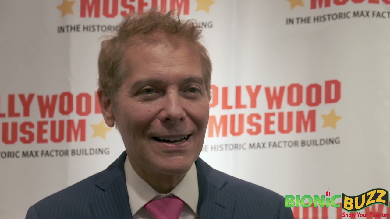 Michael Feinstein Red Carpet Interview at The Hollywood Museum - YouTube