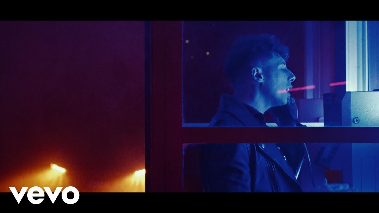 Shade - LUNATICA (Official Video) - YouTube