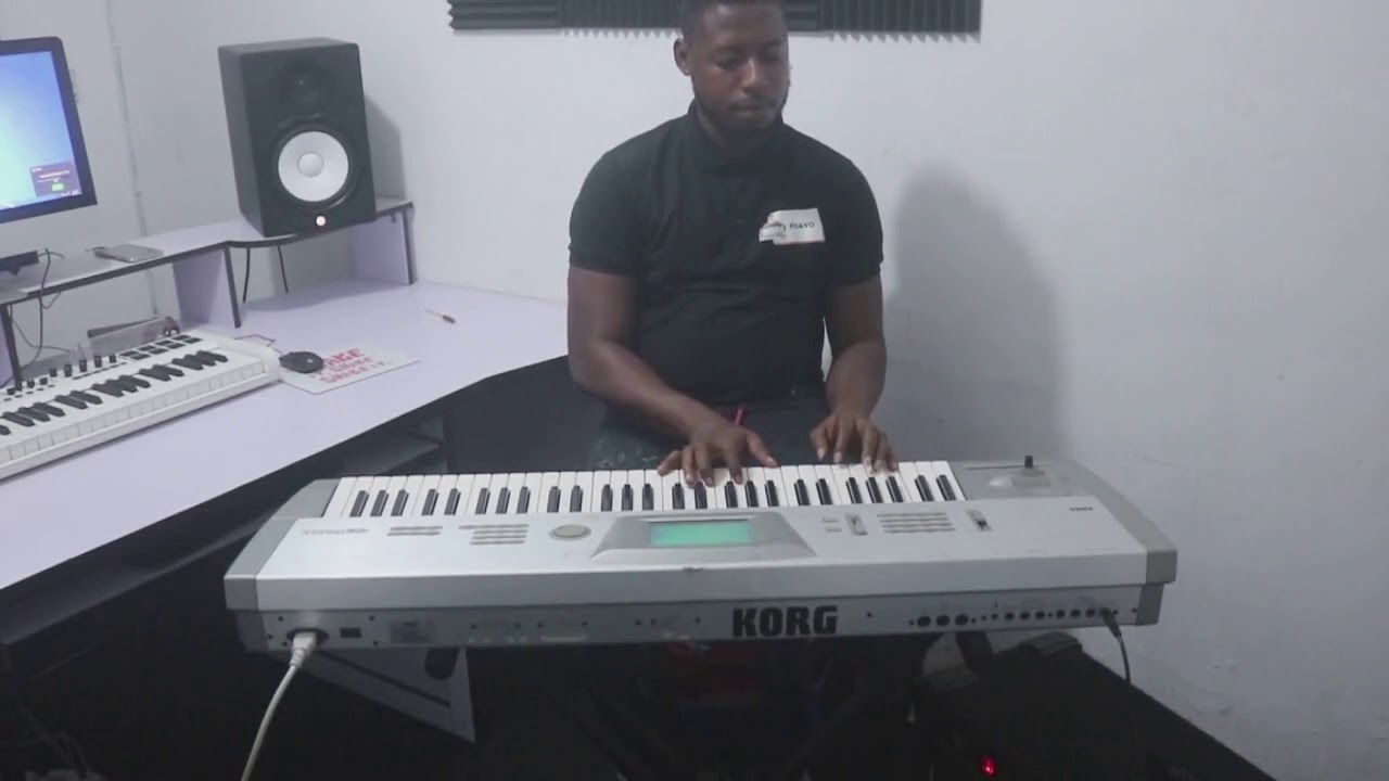 Korg Trinity Plus 61 Workstation Keyboard (Sound Test) - Pianoman.ng ...
