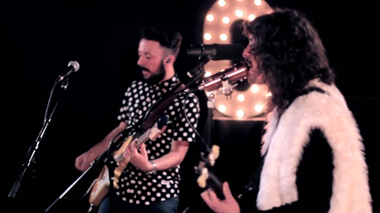 Conquista Sessions - Electric - Voodoo - YouTube