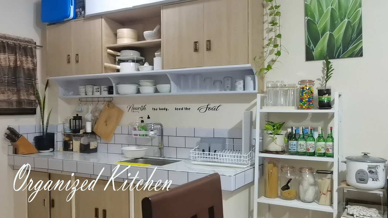 Minimalist Kitchen: How to Organize a Small Kitchen Cabinet - YouTube