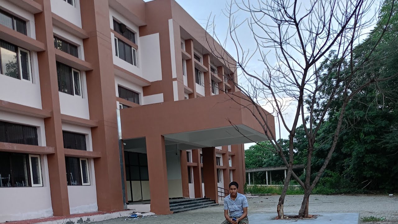 rani jhansi laxmi Bai Govt. polytechnic. loharu #haryana . r j l b govt ...