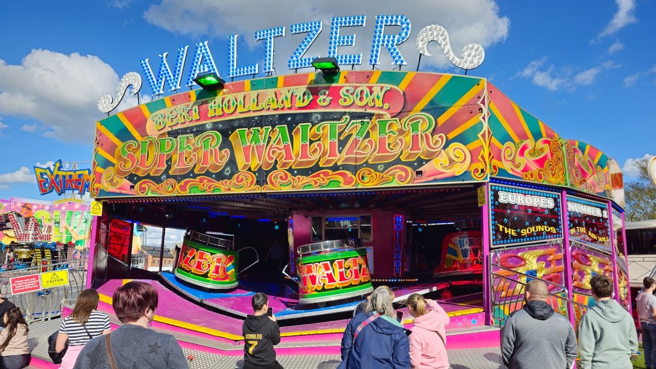 Super Waltzer (Bert Holland) Maxwell at Gresley Swadlincote Easter ...