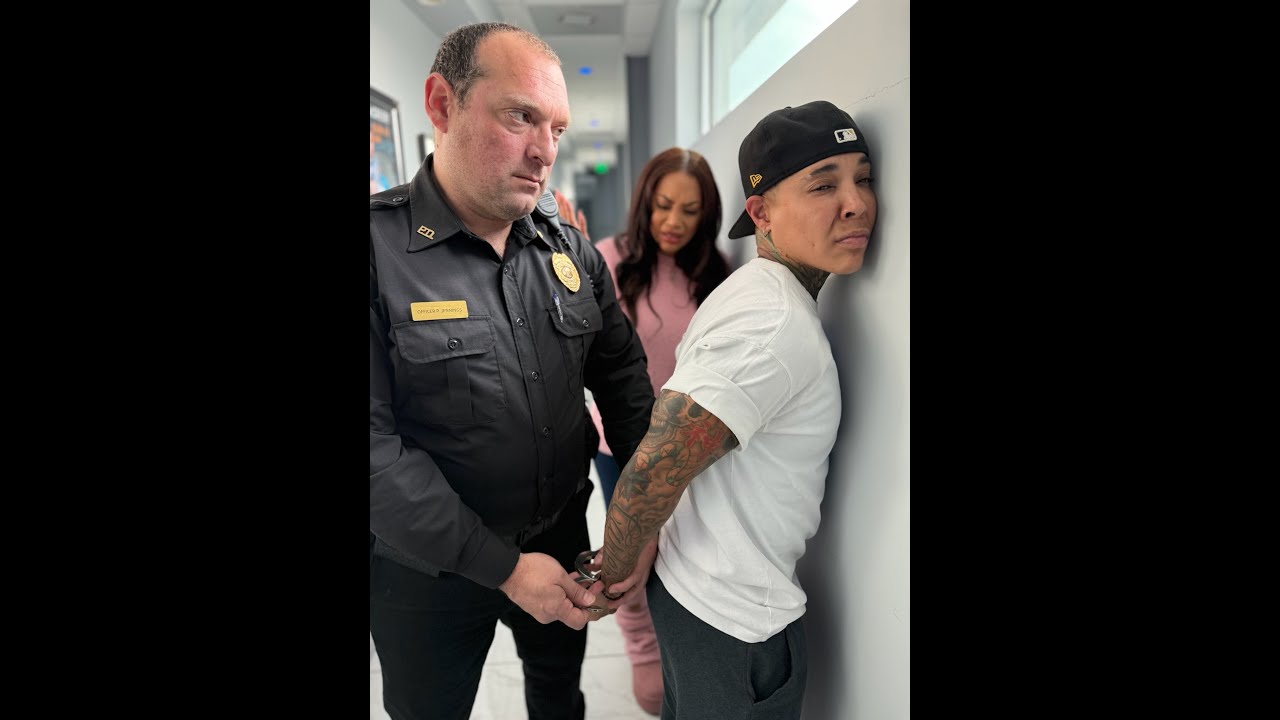 When Carter gets arrested!!! - YouTube