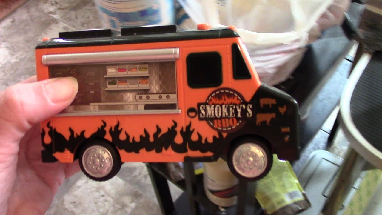 Five Below Maxx Action BBQ Truck 🍔 - YouTube