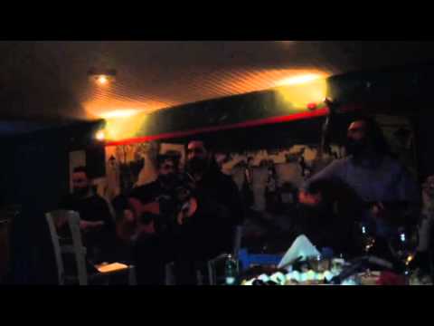 Σε ψηλό βουνό- Αχιλλεας Δραμουντανης - YouTube