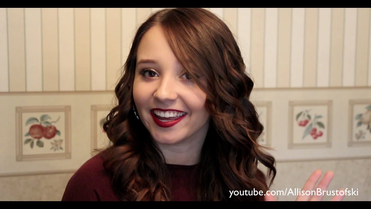 Ali Brustofski - YouTube Music Awards - We Are The Hits Playlist - YouTube