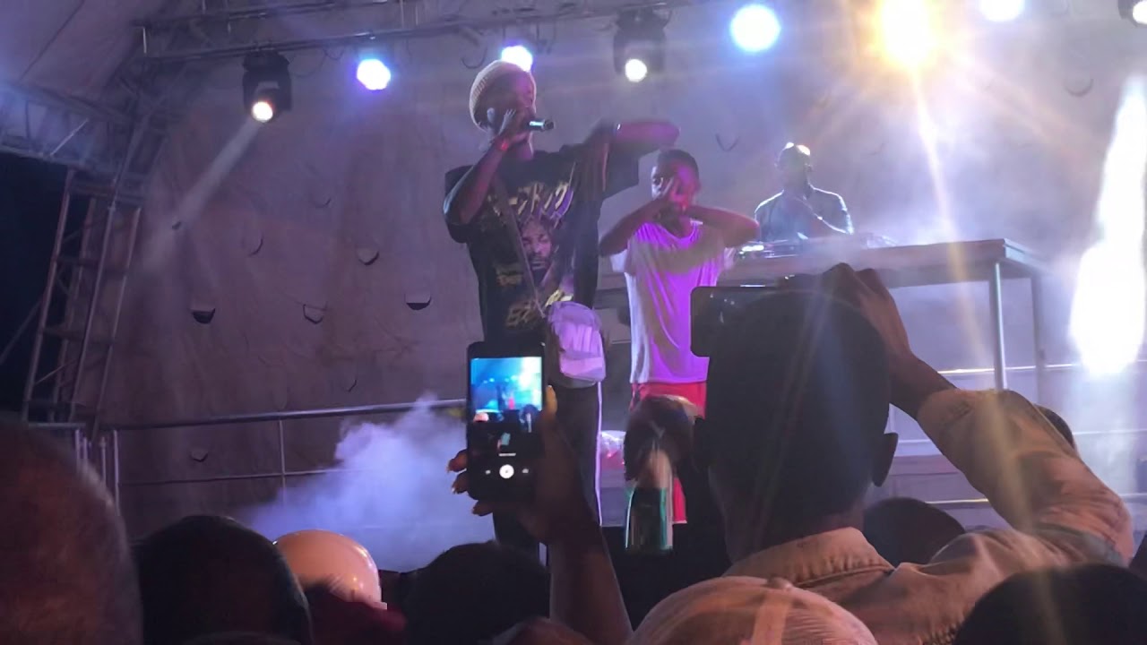 TNS - Umona Live at Ulundi Stadium Umgruvo - YouTube