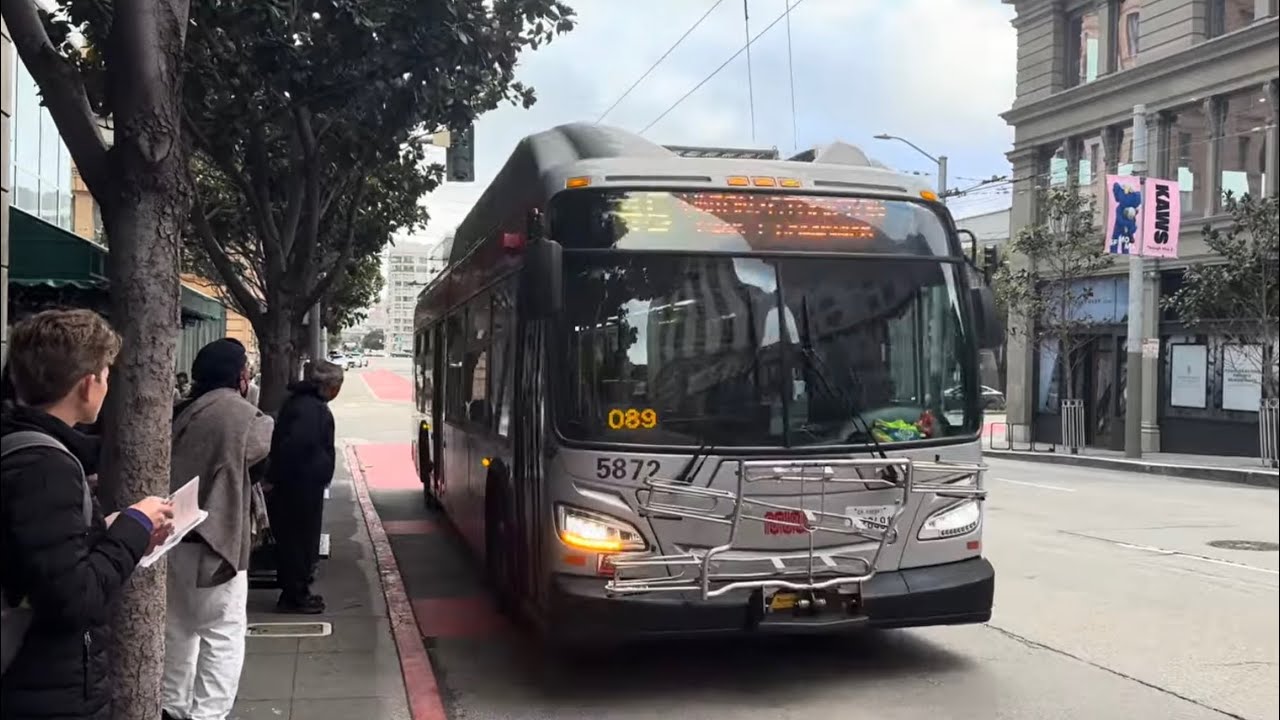 SF Muni 2019 New Flyer XT40 #5872 on 45 Union/Stockton [4K] - YouTube