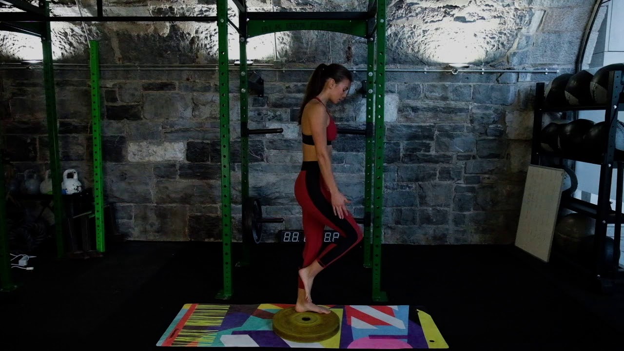 Deficit single leg deadlift - YouTube