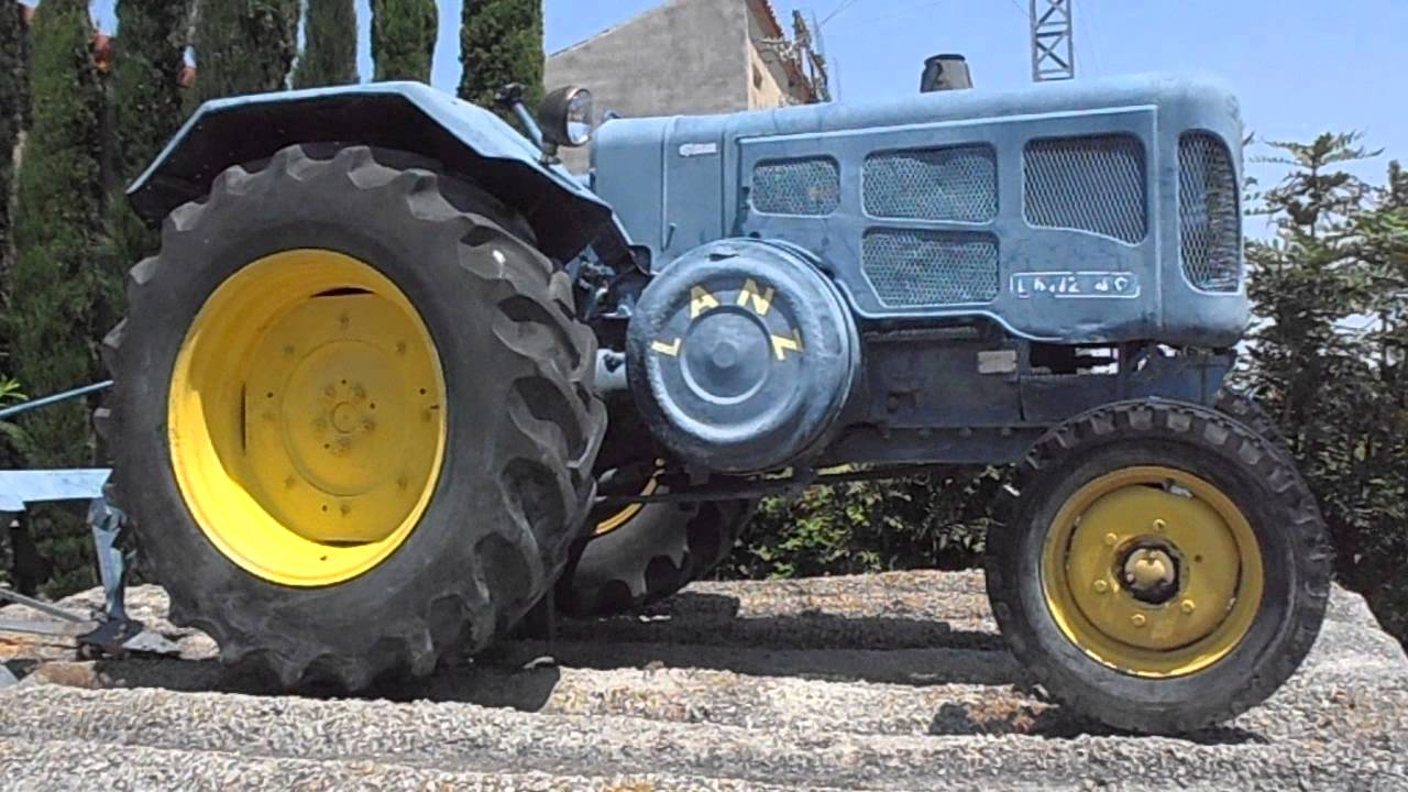 TRACTOR LANZ - YouTube