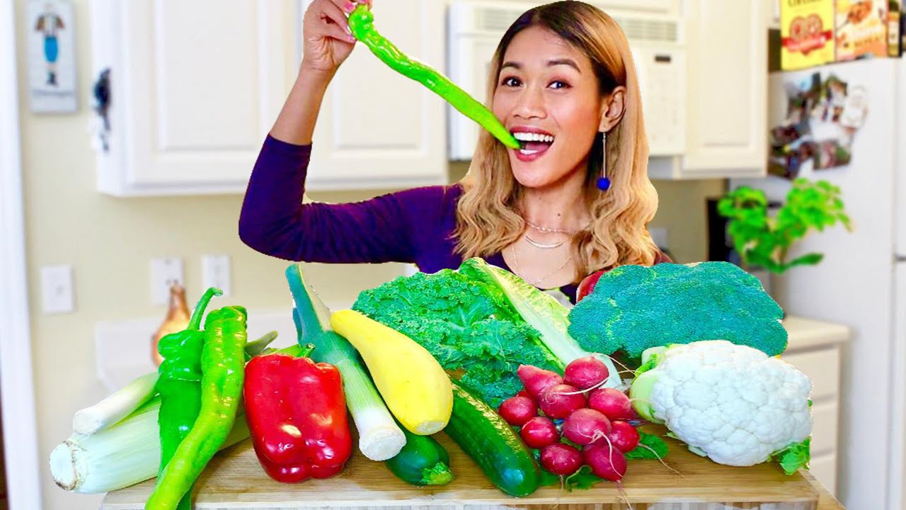 Healthy Food Mukbang| Raw Veggies: Leek - Cauliflower - Kale - Long Hot ...