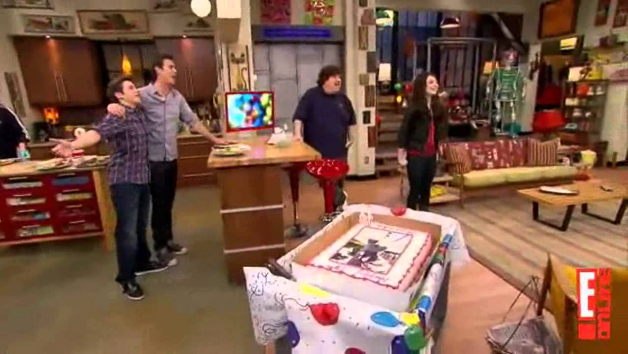Miranda Cosgrove Celebrates her 18th Birthday on the iCarly set - YouTube