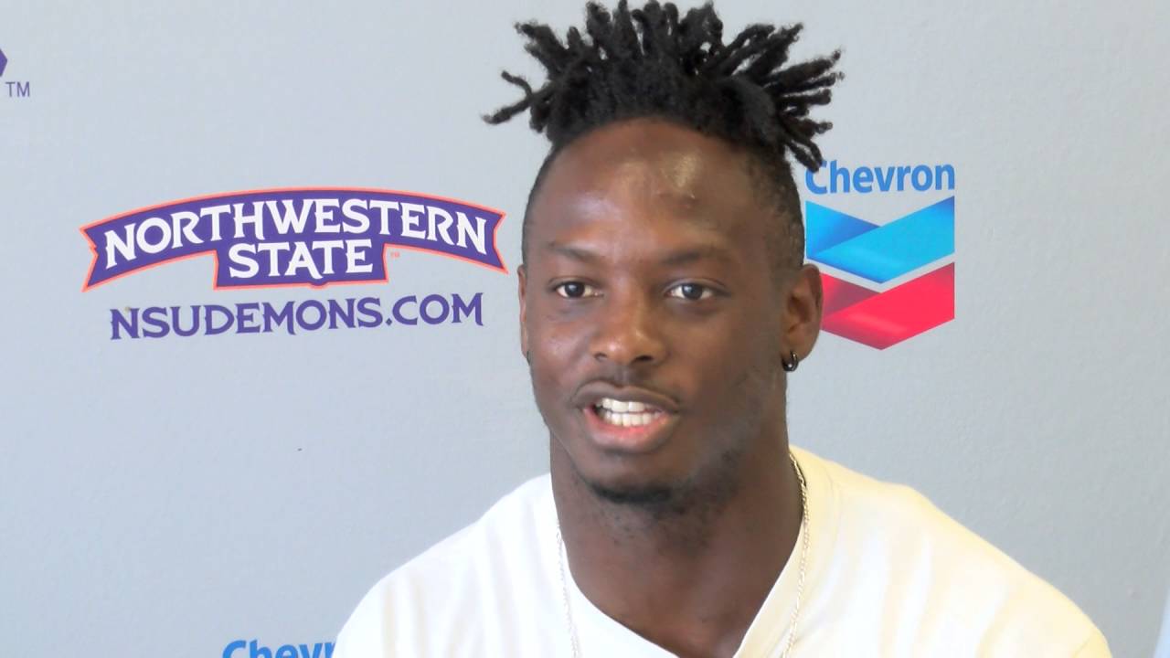 Senior running back Chris Jones talks Demon football - YouTube