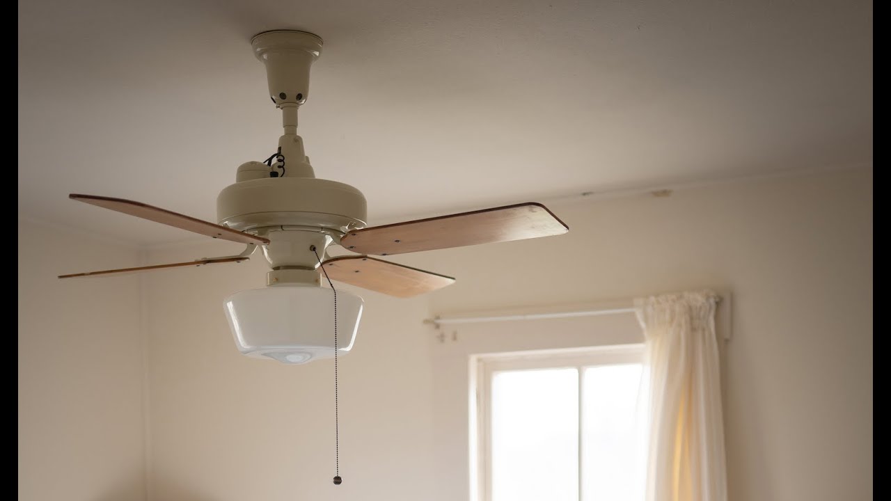 Emerson 47641 48" Antique Ceiling Fan Speed Demo - YouTube