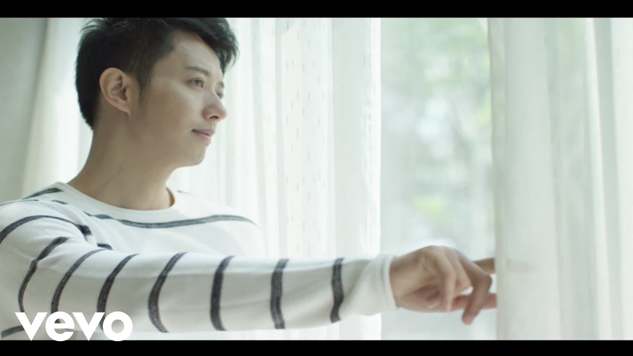 Sai Sai Kham Leng - Theingara Thachin Ta Bote ft. Mg Mg Pyae Sone - YouTube