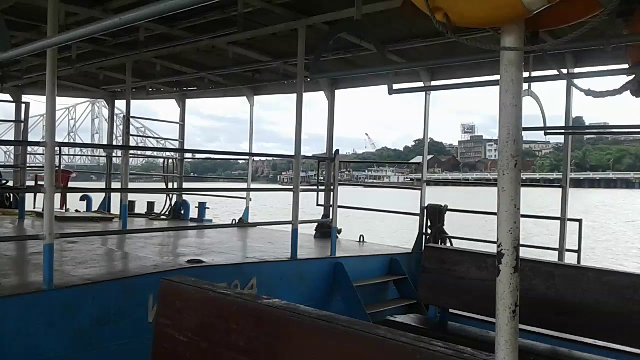 Howrah bridge & Howrha station - YouTube